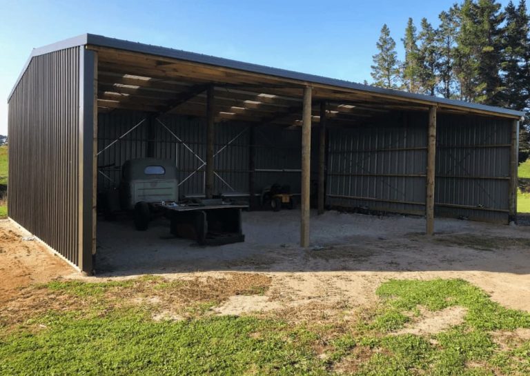3 Bay Open Farm Shed - Open Layout, Solid Coverage - Woodmart